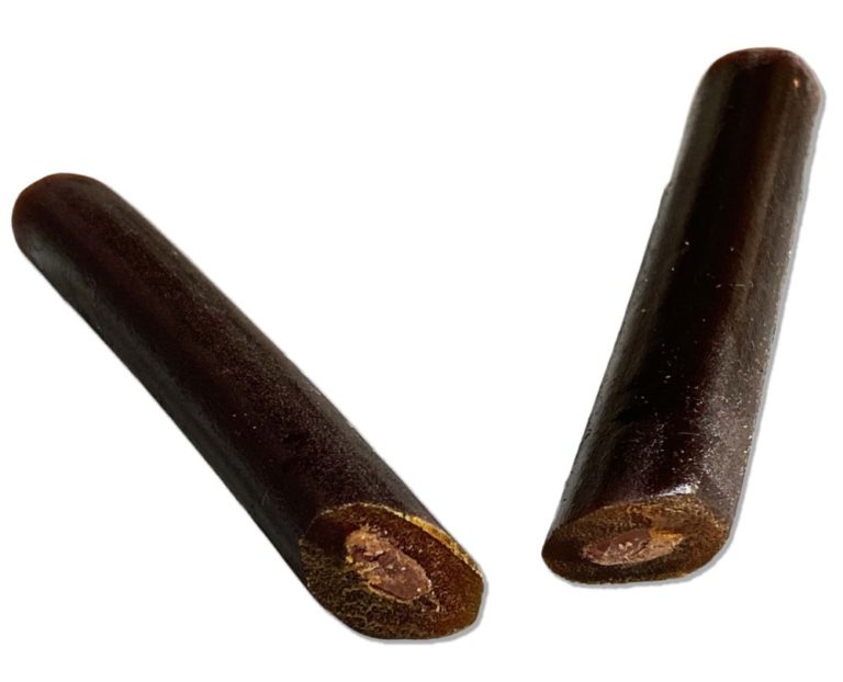 RJ’s Licorice Choc Logs | Candy Gurus