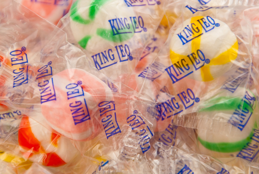 Takin’ A Puff With King Leo | Candy Gurus